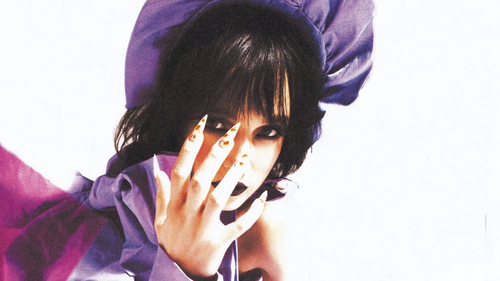 Poppy Surprise Release New EP ‘EAT’ - Strife Mag