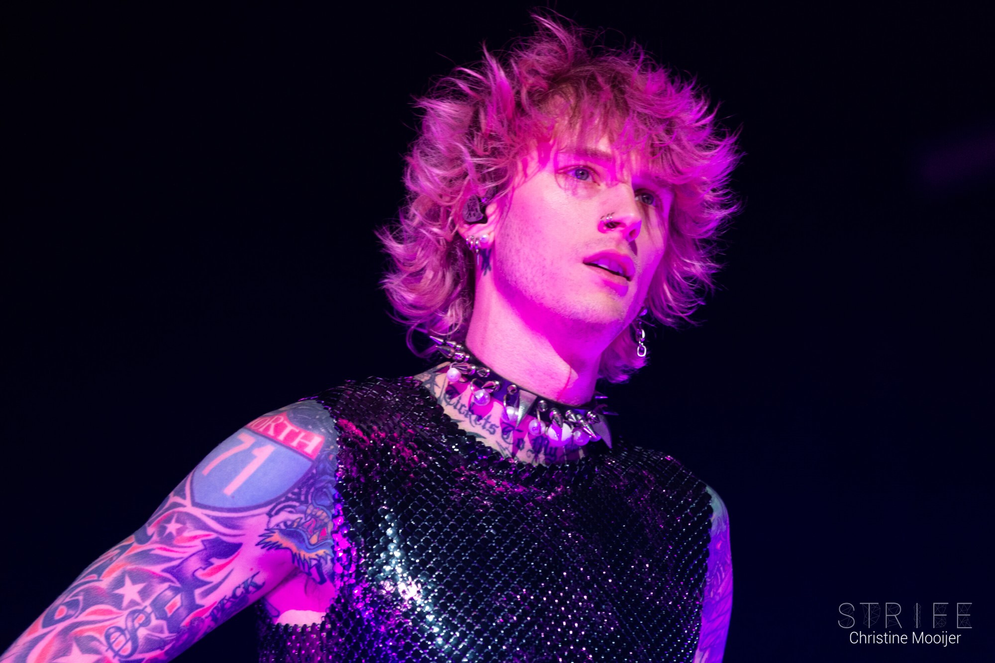 PHOTO REVIEW: Machine Gun Kelly Ends Tour On A High Note | Strife Mag
