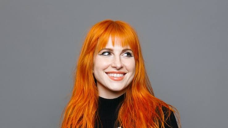 Hayley Williams Surprise Debuts New Song 'Mirtazapine'